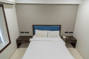 Ginger Ahmedabad (Moscow, Novomoskovskiy Administrative Okrug, Kommunarka District, TOGK Slavyanskiy Mir, ryad G), otel  Ahmadabad'dan