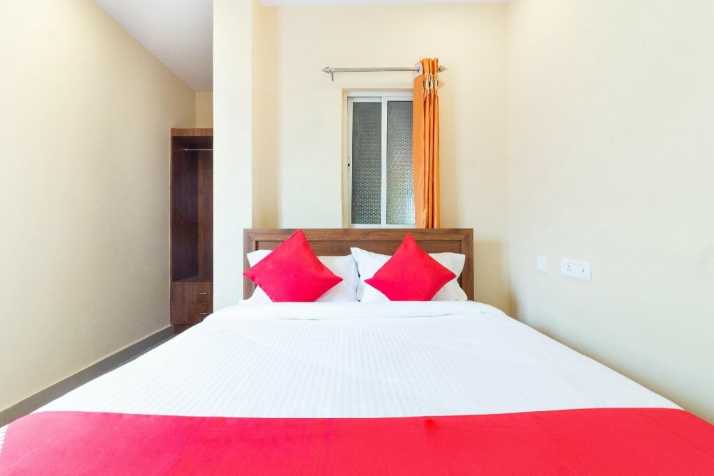 Otel FabExpress The Gate Begumpet, Haydarabat, foto