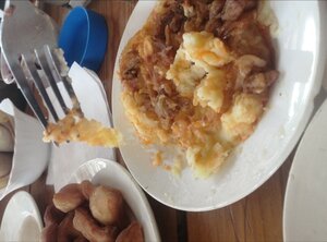 Тоё (Republic of Buryatia, Tunkinskiy rayon, munitsipalnoye obrazovaniye Zun-Murino), kafe  Buriatya'dan