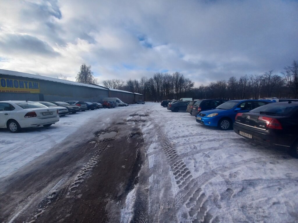 Otoparklar Avtostoyanka Minsky zavod Termoplast, Minsk, foto