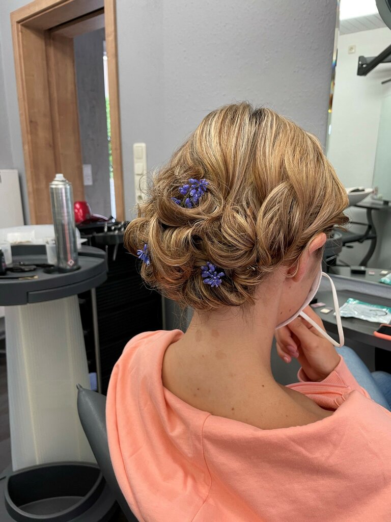 Kuaförler Friseur Salon Haarlekin, Bavyera, foto
