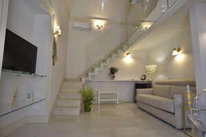 Home Dentro Il Teatro (Sicily, Catania, Gravina di Catania, Via Torino, 22), otel  Katanya'dan