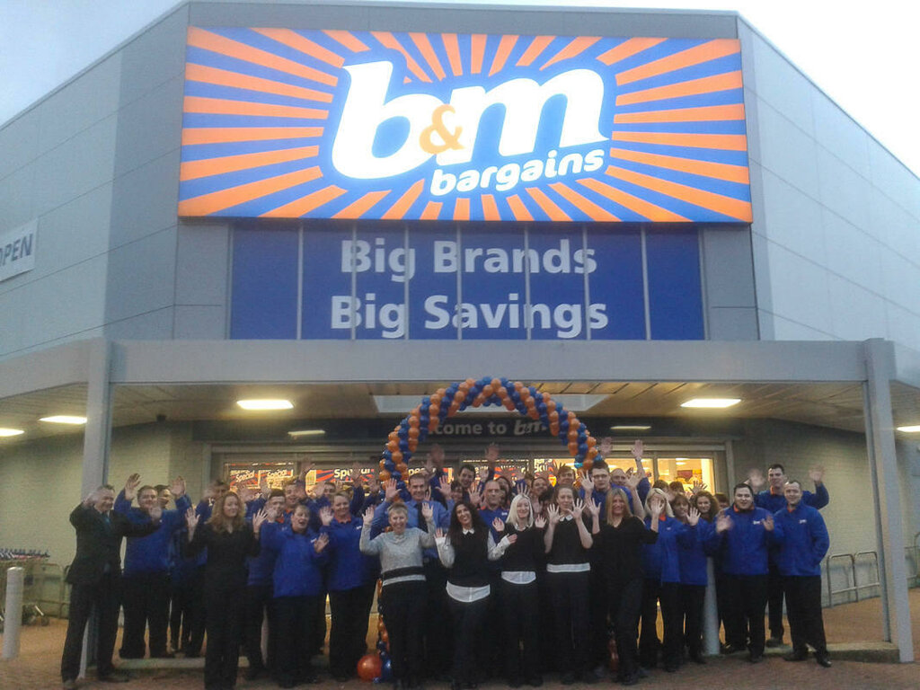 Şans oyunları B&m Store, İngiltere, foto