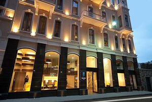 Miapera Hotel (İstanbul, Beyoğlu, Asmalı Mescit Mah., Meşrutiyet Cad., 34), otel  İstanbul'dan