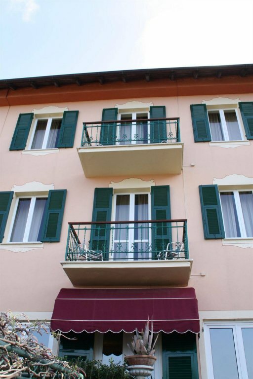 Otel Hotel Villa Belvedere, Ligurya, foto