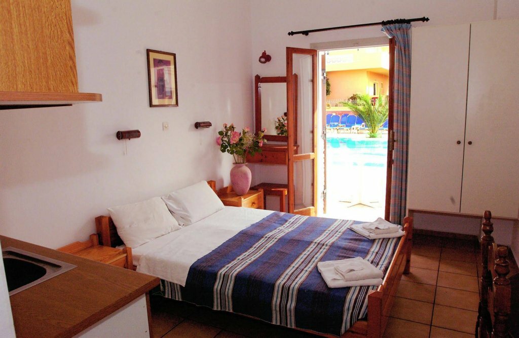 Otel Semiramis Piskopiano by Checkin, Dünya, foto