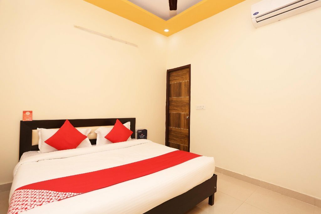 Otel Hotel Rock Star by Oyo Rooms, Faridabad, foto