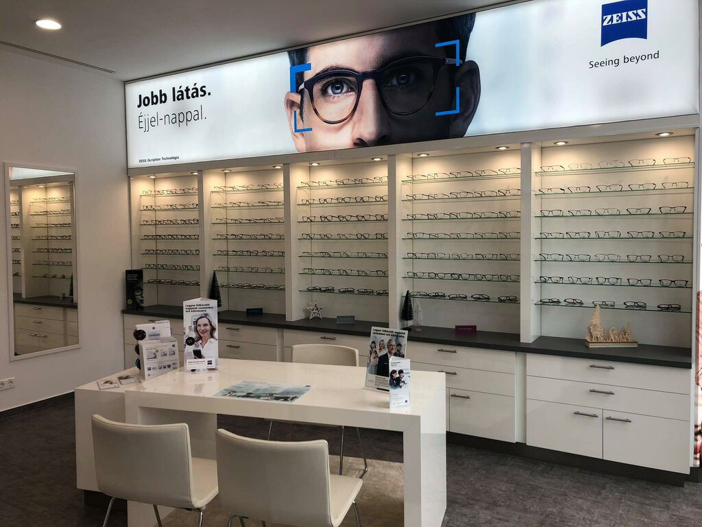 Optik Kaiser Optika - Váci Greens, Budapeşte, foto