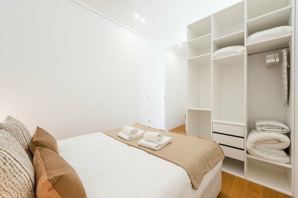 Otel Liiiving Porto - Santa Catarina Twin Apartment I, Porto, foto