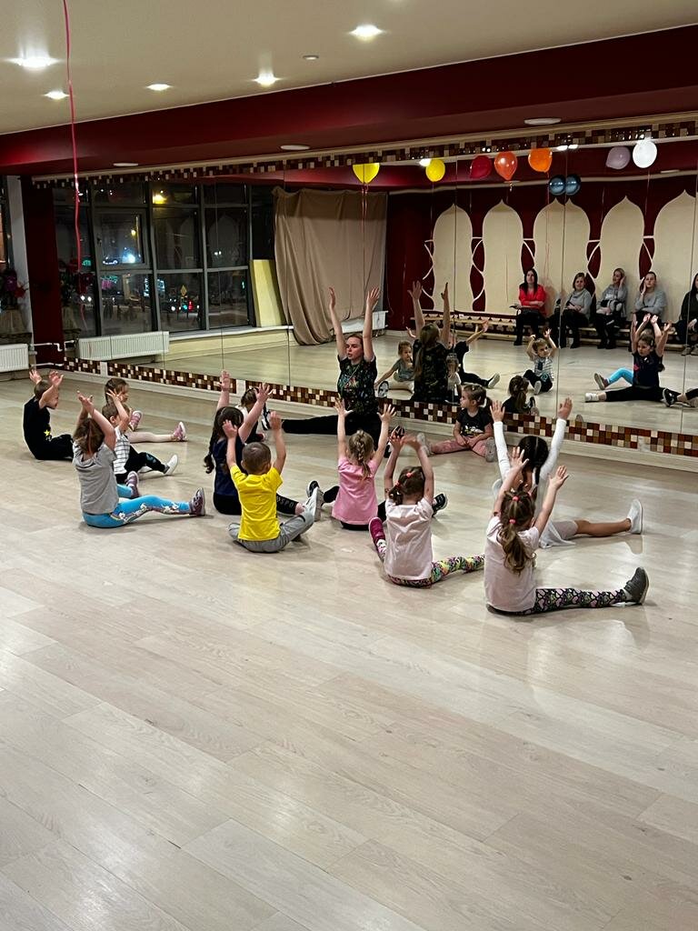 Dans okulları PrimeTime kids, Saint‑Petersburg, foto