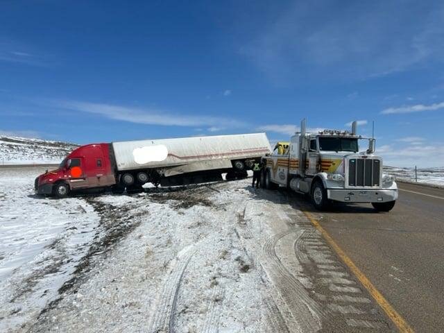 Araç römorkları All Valley Diesel Service Dba Pert's Towing, Wyoming Eyaleti, foto