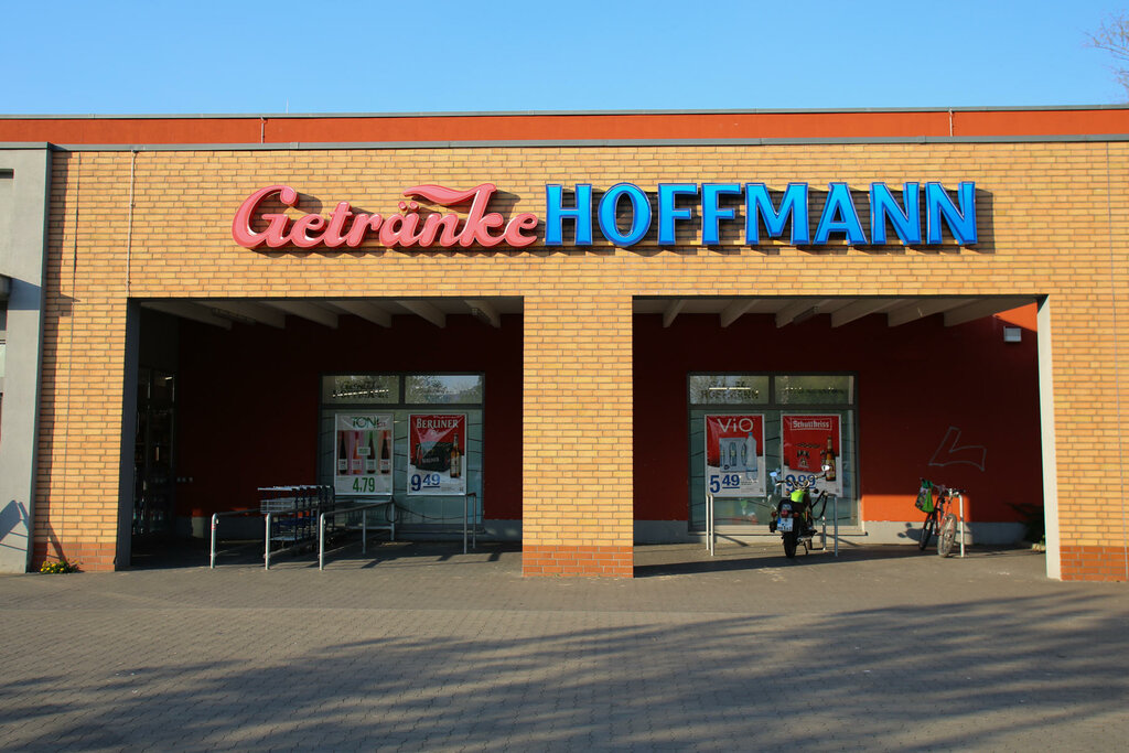 Bira dükkanı Getränke Hoffmann, Berlin, foto