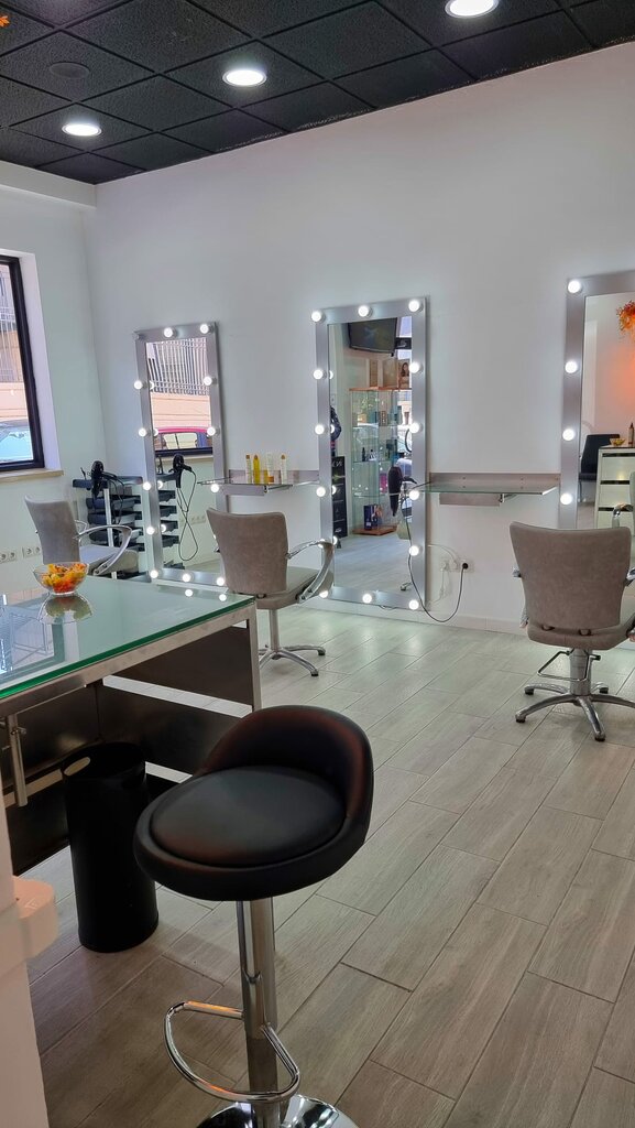 Güzellik salonu Monik Versatile Styles, Valensiya, foto