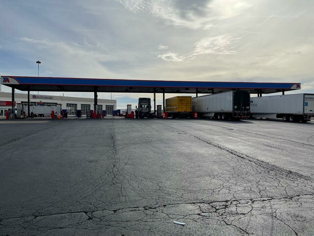 Kamyon ve ağır vasıta satış ve servis firmaları Ta Truck Service, İndiana Eyaleti, foto