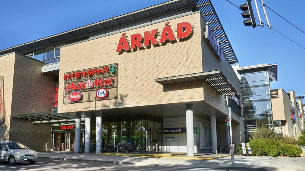 Süpermarket Interspar Hipermarket, Pecs, foto