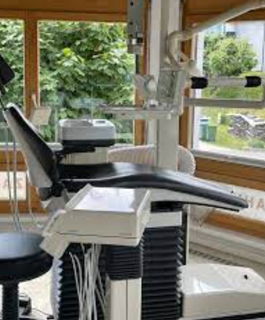 Kozmetoloji, kozmetik salonları ZahnärzteTeam Ort, Zürih, foto