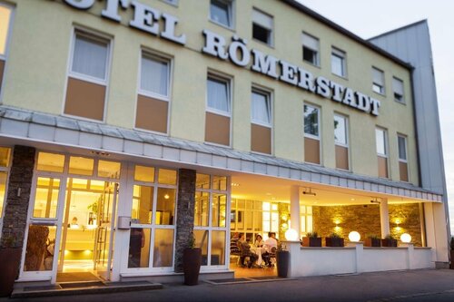 Otel Hotel Römerstadt, Gersthofen, foto