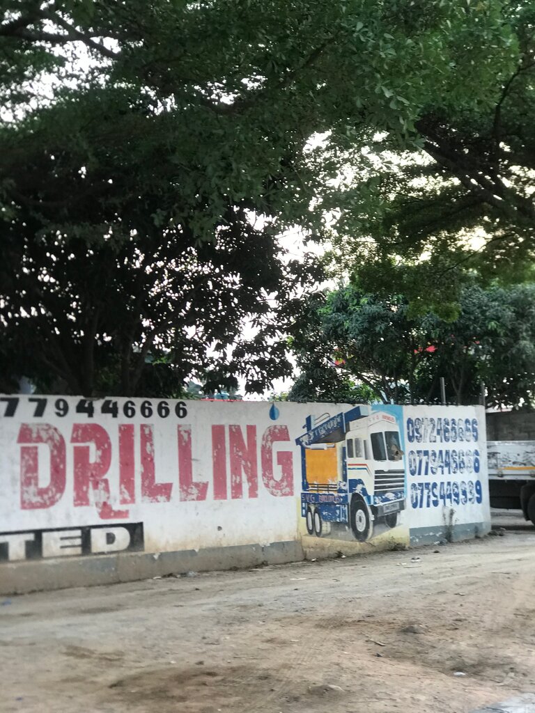 i̇nşaat firmaları Lokas Trinity Drilling and Construction, Lusaka, foto