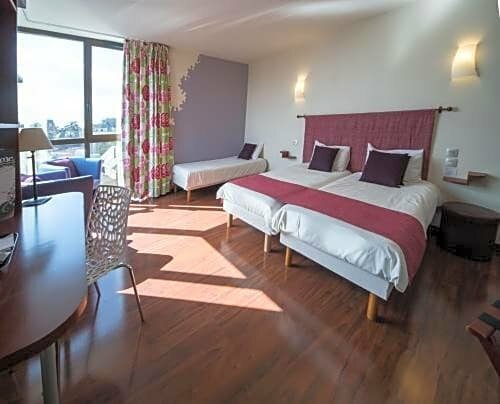 Otel L'Hôtel, Chartres, foto