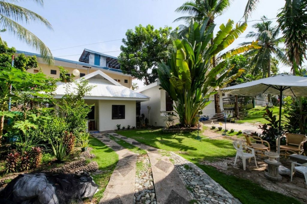 Otel Zen Rooms Pescadores Seaview Cebu, , foto