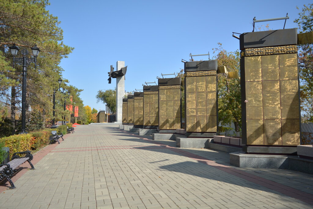 Anıt, heykel Мемориальный комплекс Вечный огонь, Orenburg, foto