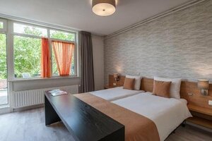 Duinhotel Zomerlust (Zeeland, Veere, Duinweg, 44), otel  Zeeland'dan