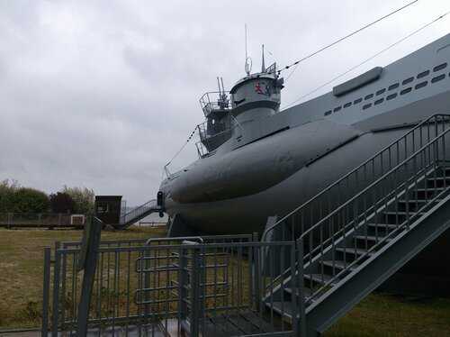 Müzeler ve sanat galerileri Музей - подводная лодка U-995, Schleswig‑Holstein, foto