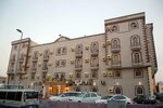 Jazli Hotel Suites (Al Khatib Al Tabrizi Street No:JDBC7804, Al Bawadi District), otel  Cidde'den