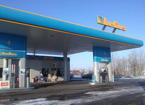Benzin istasyonu Helios, Doğu Kazakistan eyaleti, foto