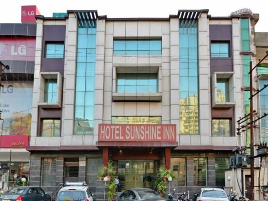 Otel Oyo 11629 Hotel Sunshine Inn, Uttar Pradeş, foto