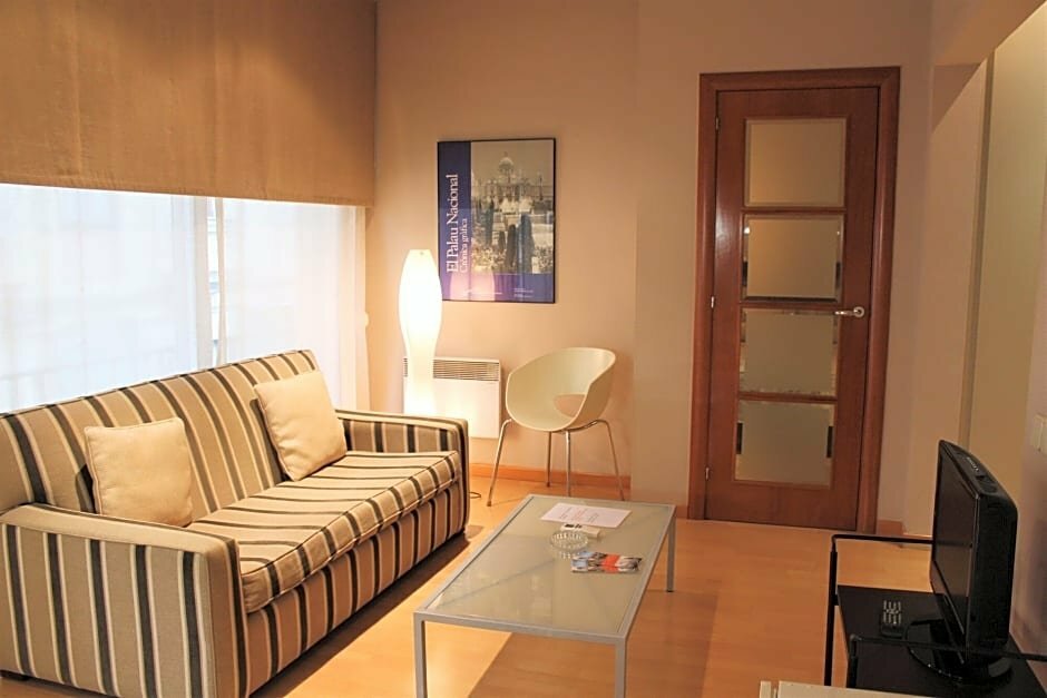 Daireler Apartaments Sant Jordi Girona 97, Barselona, foto