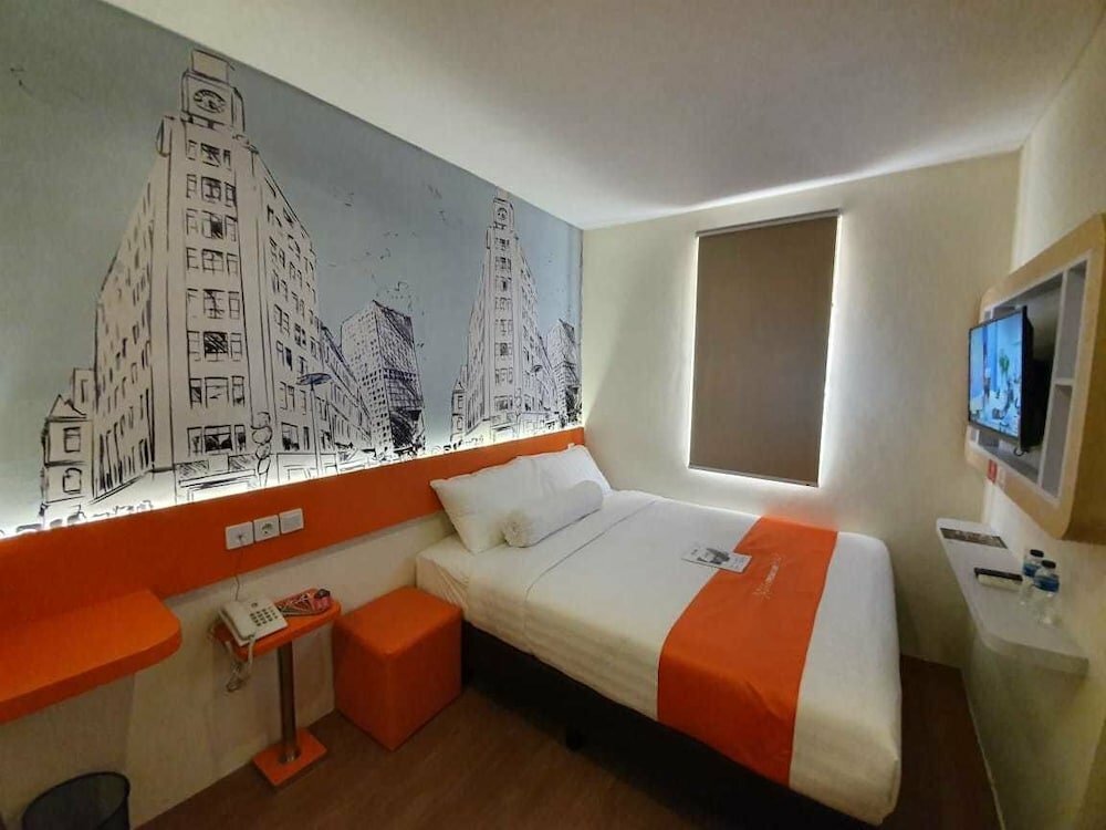 Otel Front One Cabin Slamet Riyadi Solo, Surakarta, foto