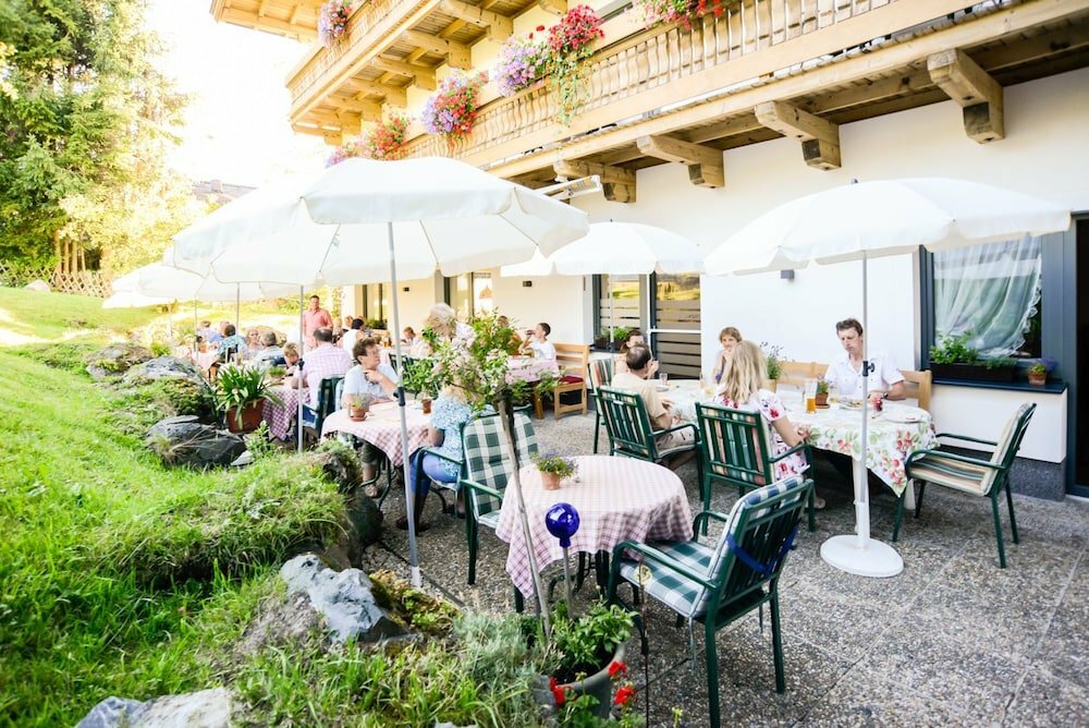 Otel Hotel Pension Pinzgauer Hof, Dünya, foto