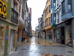 Apartamentos Entrepalacios (Calle de la Fruta No:25, Aviles), otel  Aviles'ten