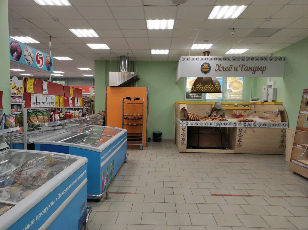 Ekmek fırını Хлеб и тандыр, Novosibirsk, foto