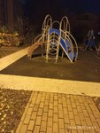 Playground (Синявинская улица No:13, корп. 2), oyun alanı  Saint‑Petersburg'dan