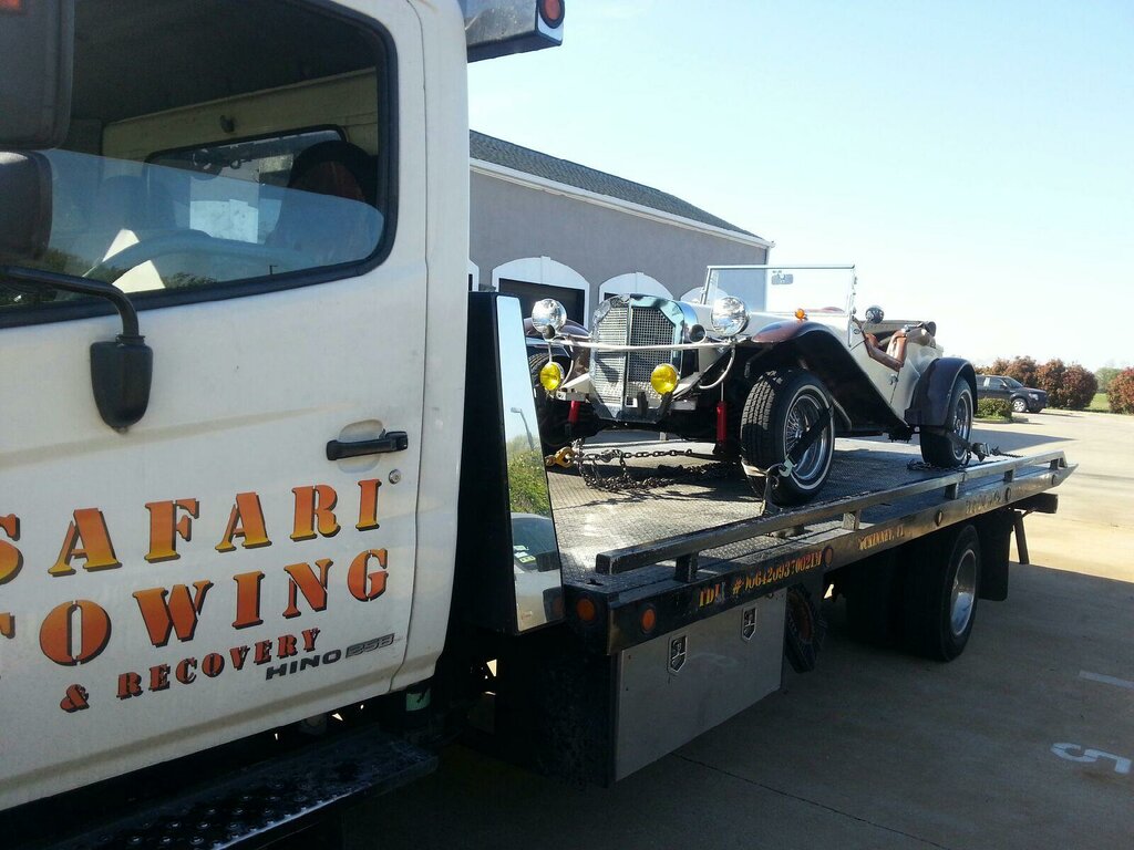Araç römorkları Safari Towing & Road Service, Texas, foto