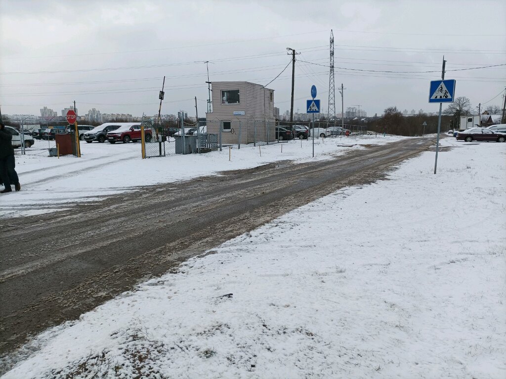 Otoparklar Avtostoyanka Pk Dvorishche-58, Minsk, foto