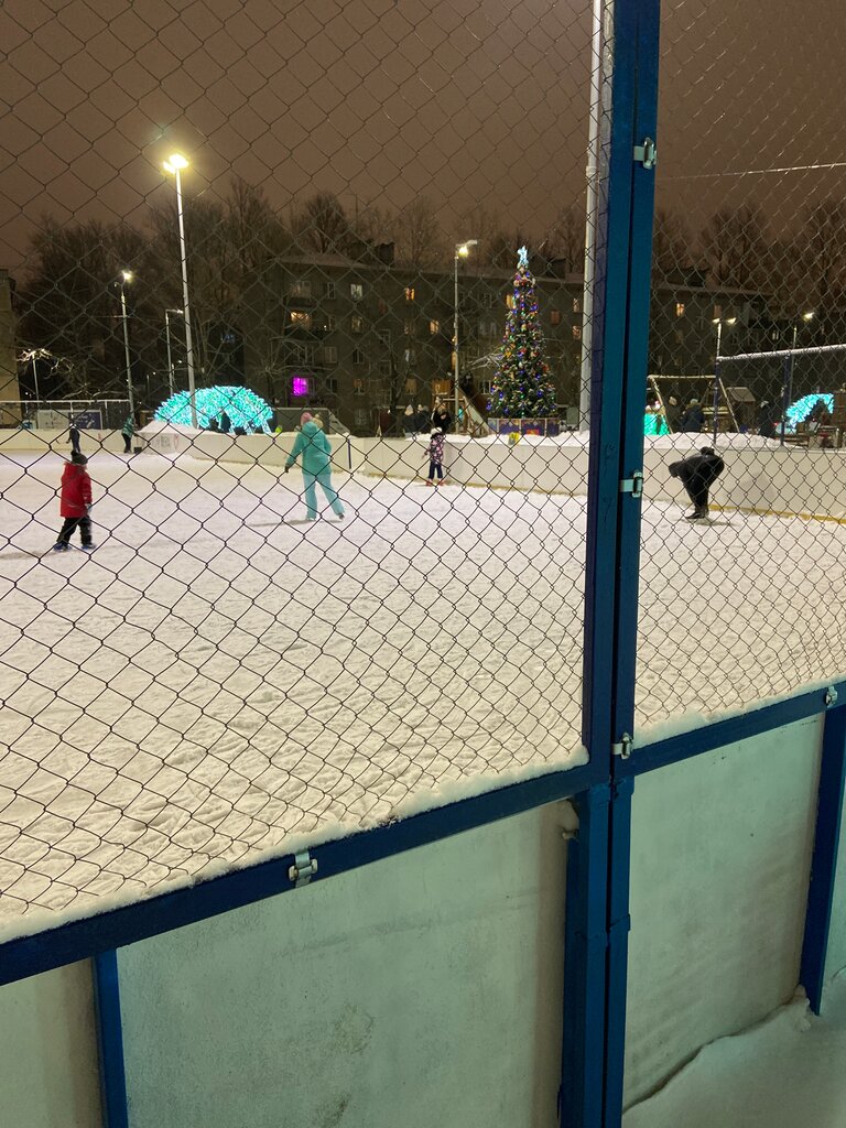 Buz pateni pistleri Ice rink, Saint‑Petersburg, foto