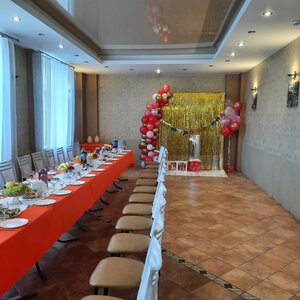 Бриг (Volgogradskaya ulitsa No:40Б, posyolok Pyatimorsk), kafe  Volgogradskaya oblastından