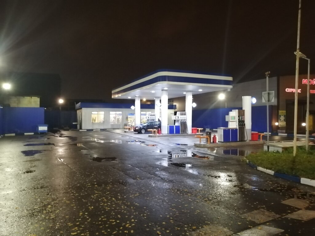 Benzin istasyonu Пеллетэкс & Радуга, Koroliov, foto