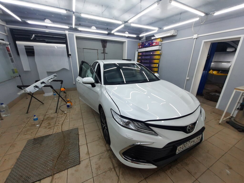 Araç camlarının renklendirilmesi Master_Studia, Galiç, foto