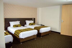 Hotel Confort 80 Castellana (Bogotá, Calle 95, 45A-35), otel  Bogota'dan