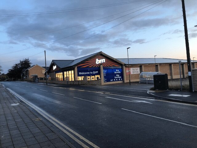 i̇ndirim ve fırsat sistemleri B&m Store, İngiltere, foto