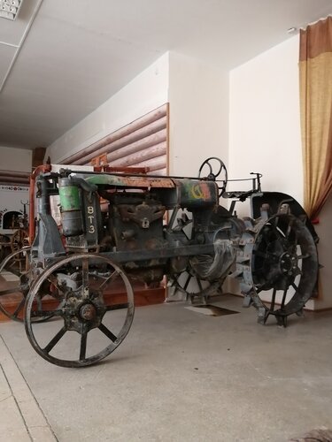 Müzeler ve sanat galerileri Neftekamsk Museum of Local Lore, Neftekumsk, foto