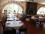 Auberge du Gros (Grand Est, Moselle, Arrondissement de Metz, Maizery, Route de Sarrebruck, 30), otel