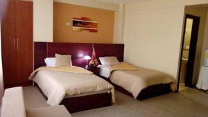 Colony Inn Hotel (Tungurahua, Ambato), otel  Ambato'dan
