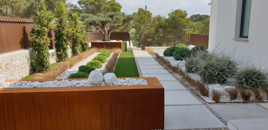 Kimyasal üretim firmaları Naturalia. Centre de Jardineria, Valensiya, foto