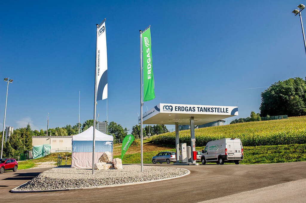 Otogaz dolum istasyonu Cng Tankstelle - Rag Austria AG, Yukarı Avusturya, foto