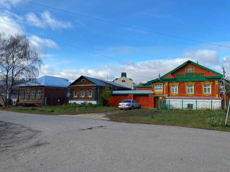 Turistik yerler Дом резчика по дереву Привезенцева, Suzdal, foto